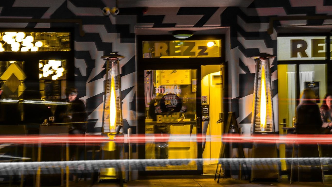 REZz Cork | Stay In Cork City Centre | Book Now