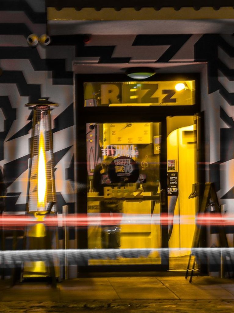 REZz Cork | Stay In Cork City Centre | Book Now