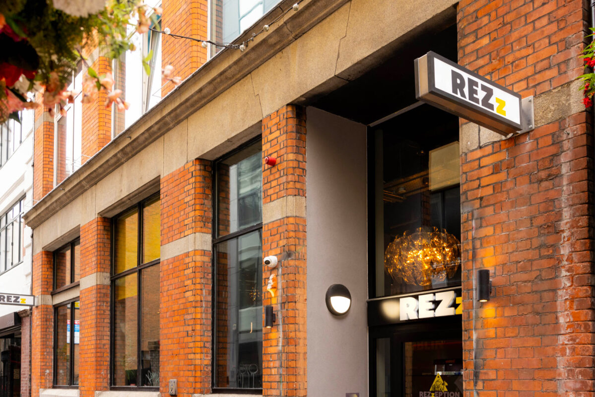 Rezz | Places to Stay in Ireland | Book Direct Now